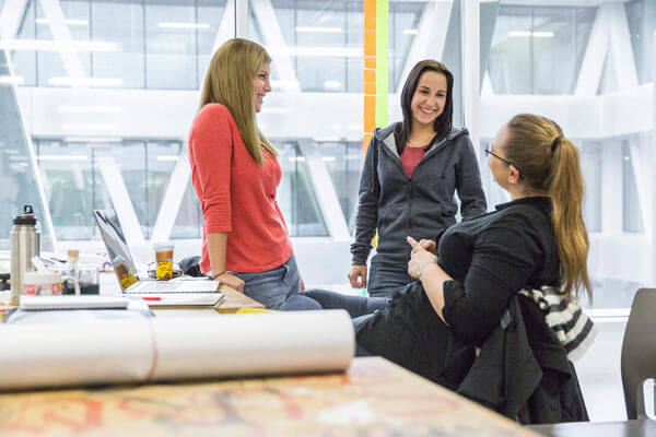 New Design University | Studieren.at